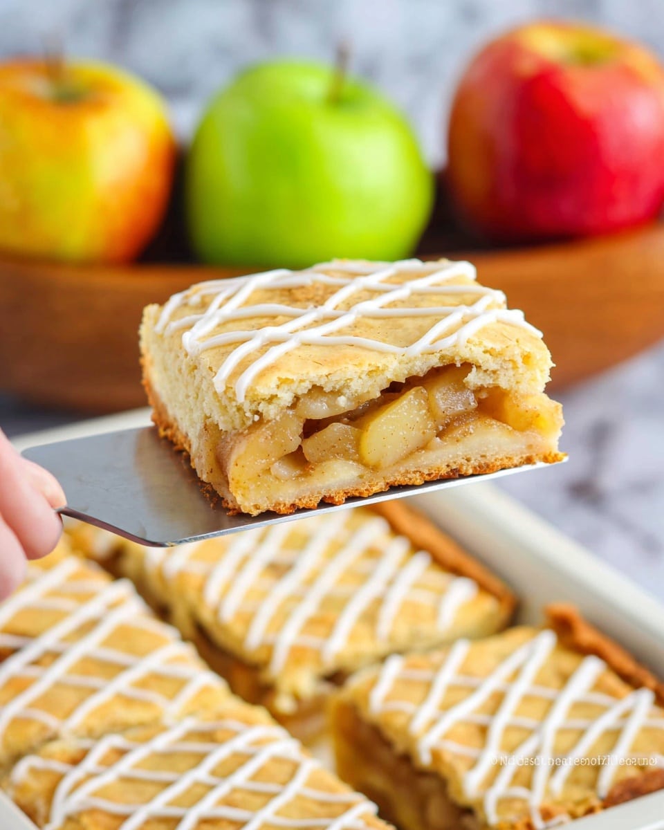 Apple Slab Pie Recipe: Irresistible Fall Dessert for Every Crowd